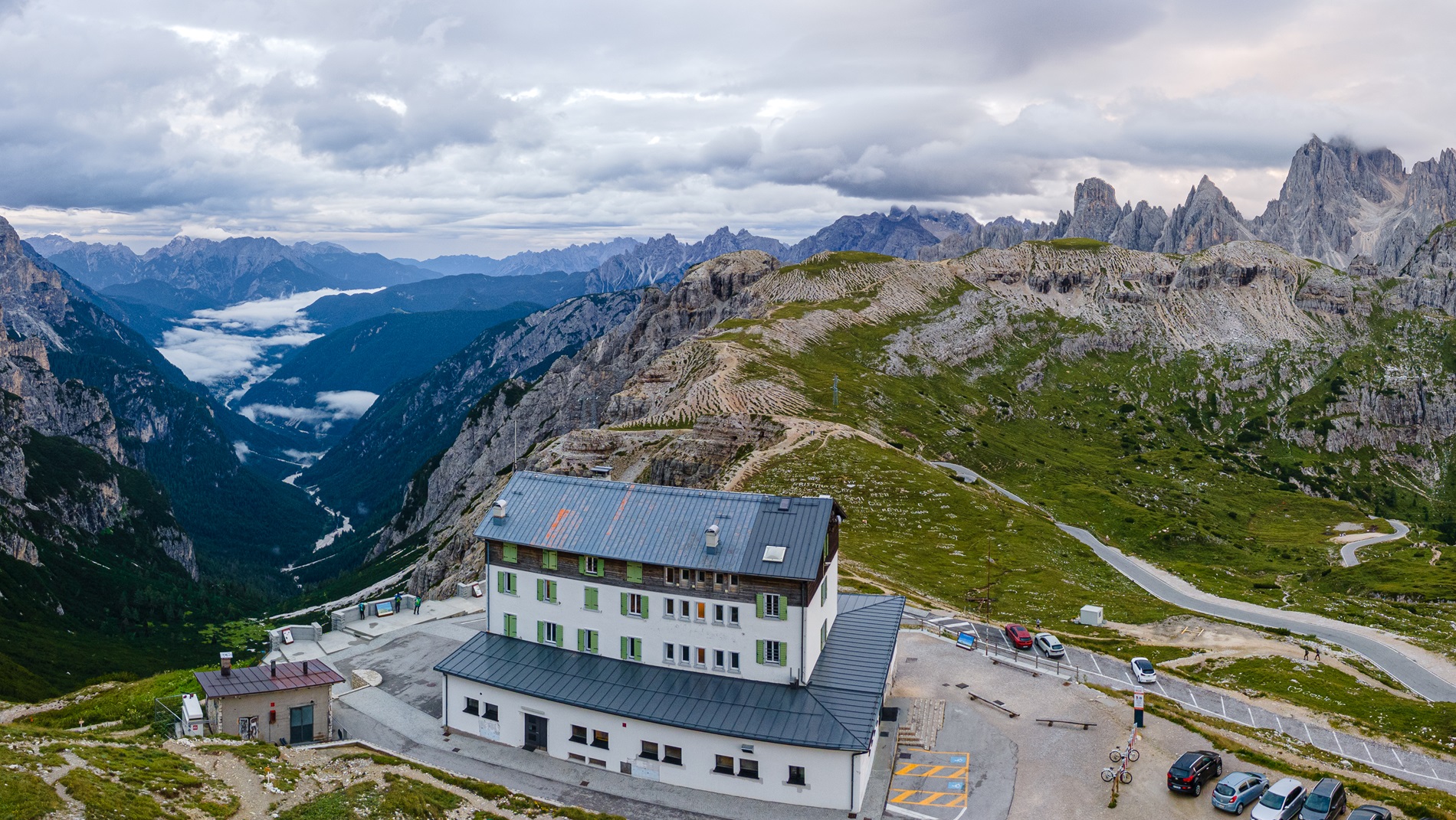 Rifugi e Bivacchi — CAI sezione di Auronzo